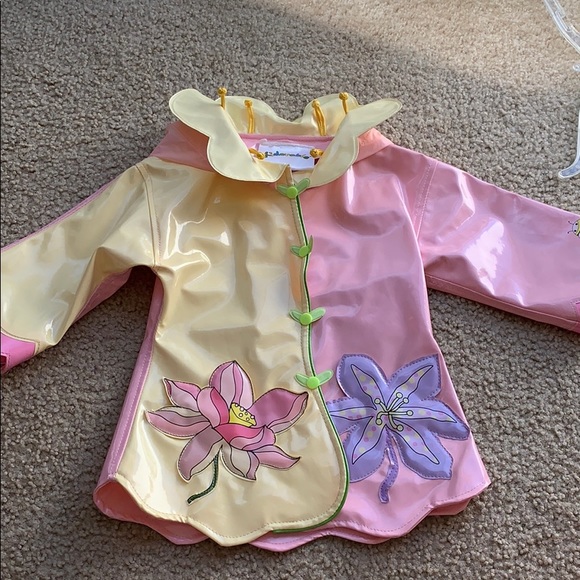 Kidorable | Jackets & Coats | Kidorable Bee Flower Toddler Raincoat ...